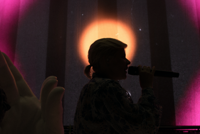 Heroes: Robyn - V Magazine