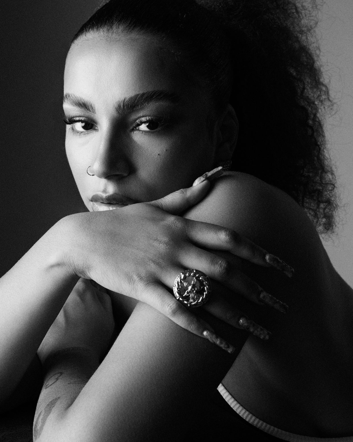 LA NUEVA MOVIDA: DEVA - V Magazine