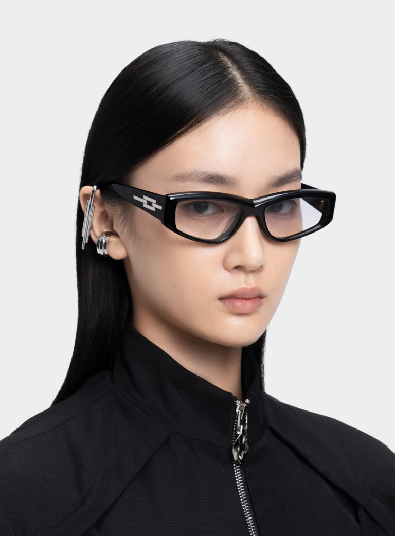 Gentle Monster's Pre-2022 Collection Is Futuristic Elegance - V Magazine