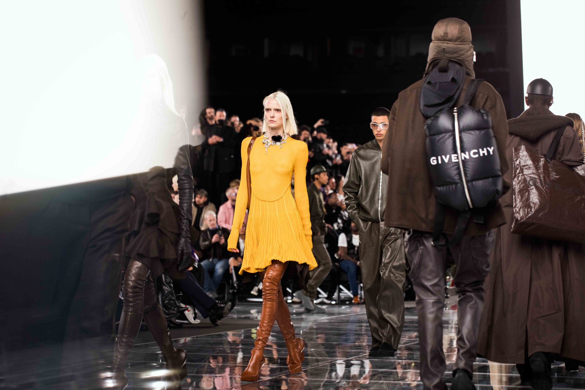 Exclusive: Behind the Scenes at Givenchy Fall/Winter 2022 - V Magazine