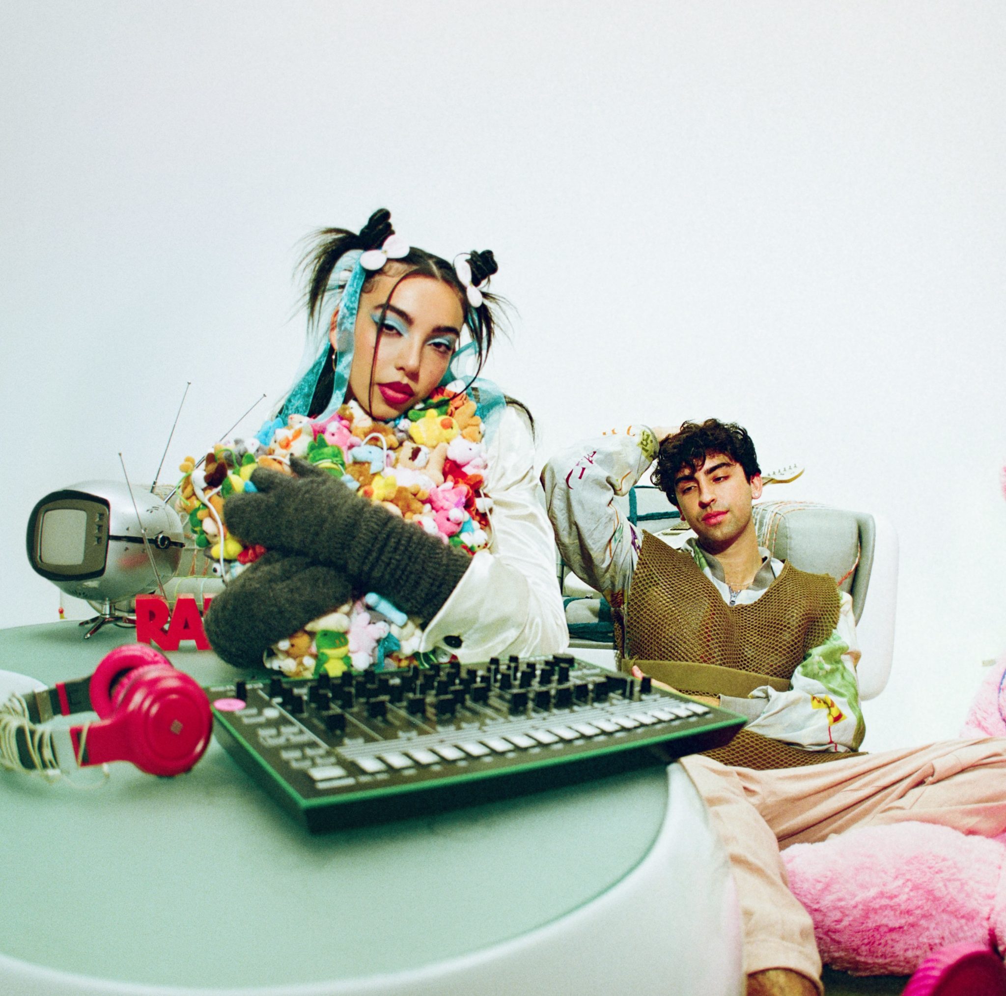 BETWEEN FRIENDS Releases Good Vibes and "More" - V Magazine