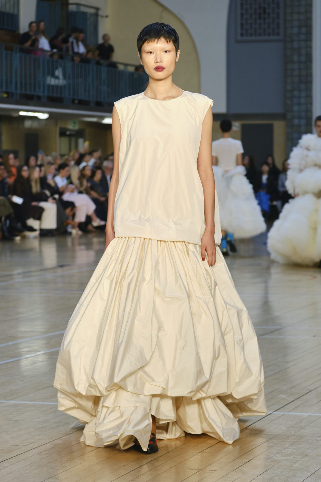 Molly Goddard Evolves Forward For London Fashion Week - V Magazine