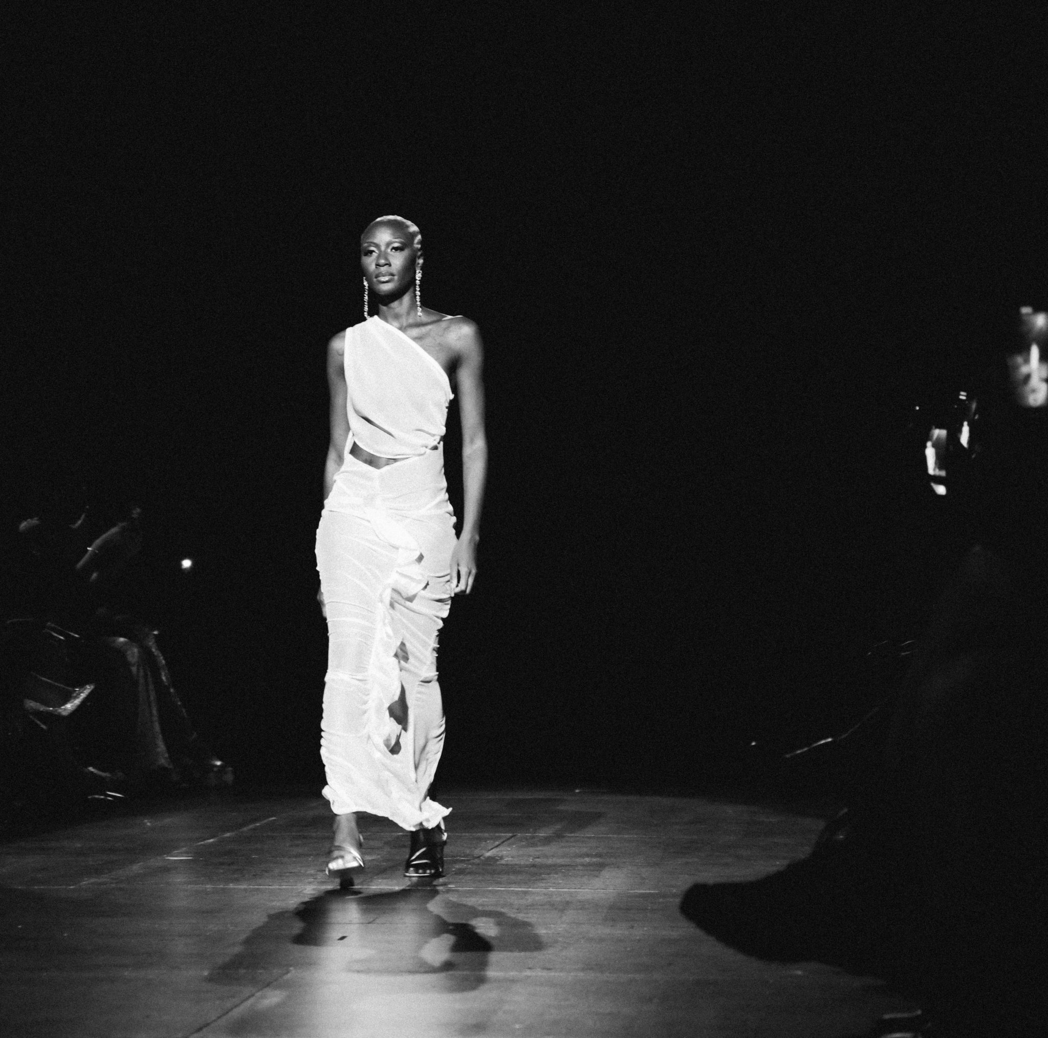 Paris Mumpower Showcases The Best Of NYFW - V Magazine