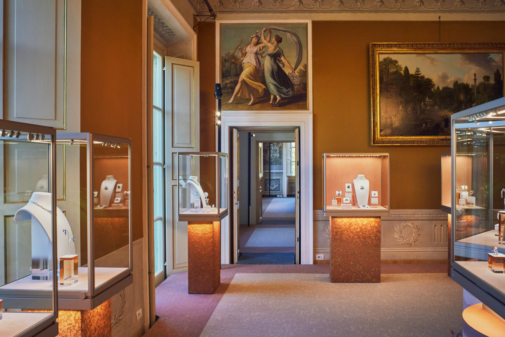 Cartier Debuts 'Le Voyage Recommence' High Jewelry Collection in ...