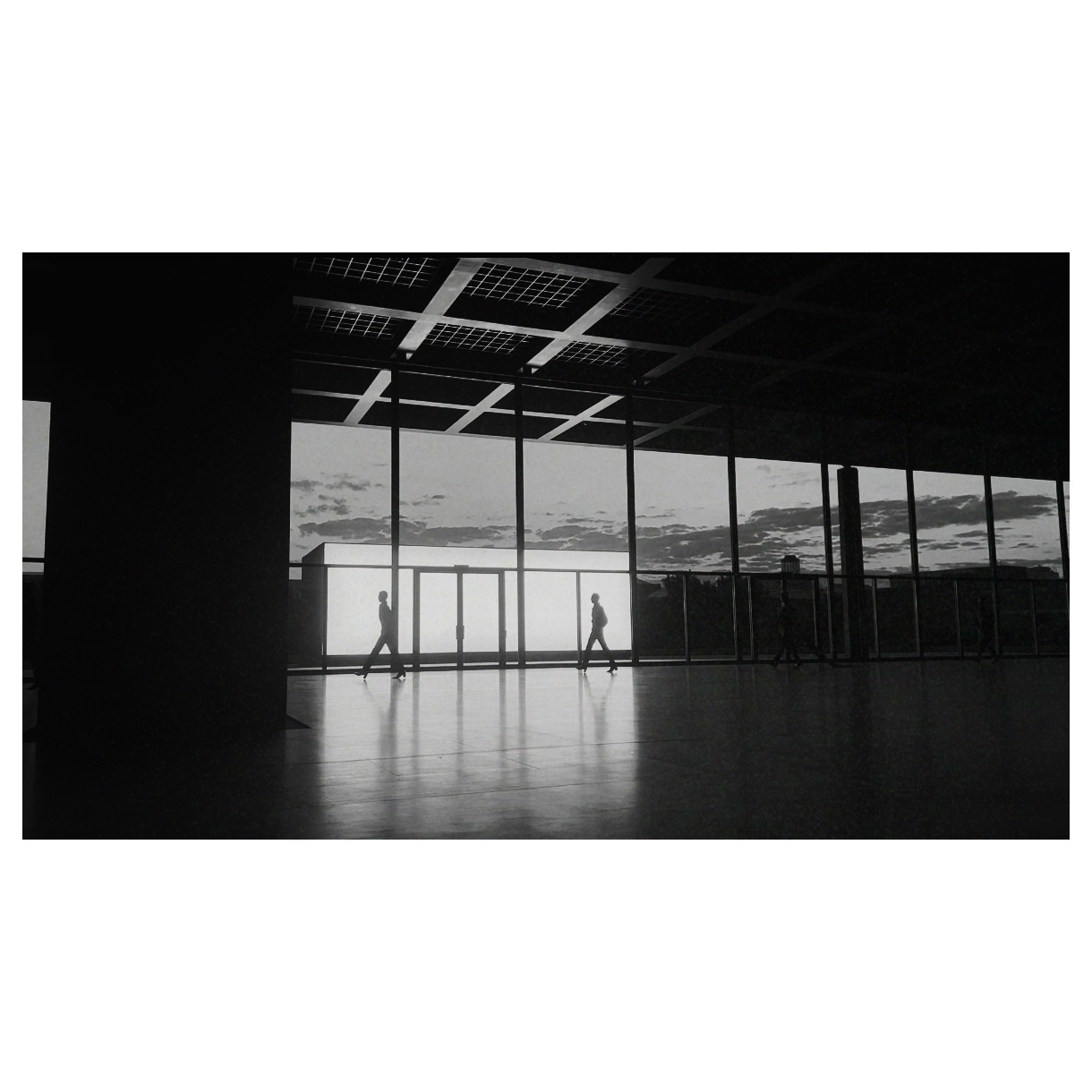 Getting Ready: Georgie Farmer Attends Saint Laurent's Mens Summer 2024 ...