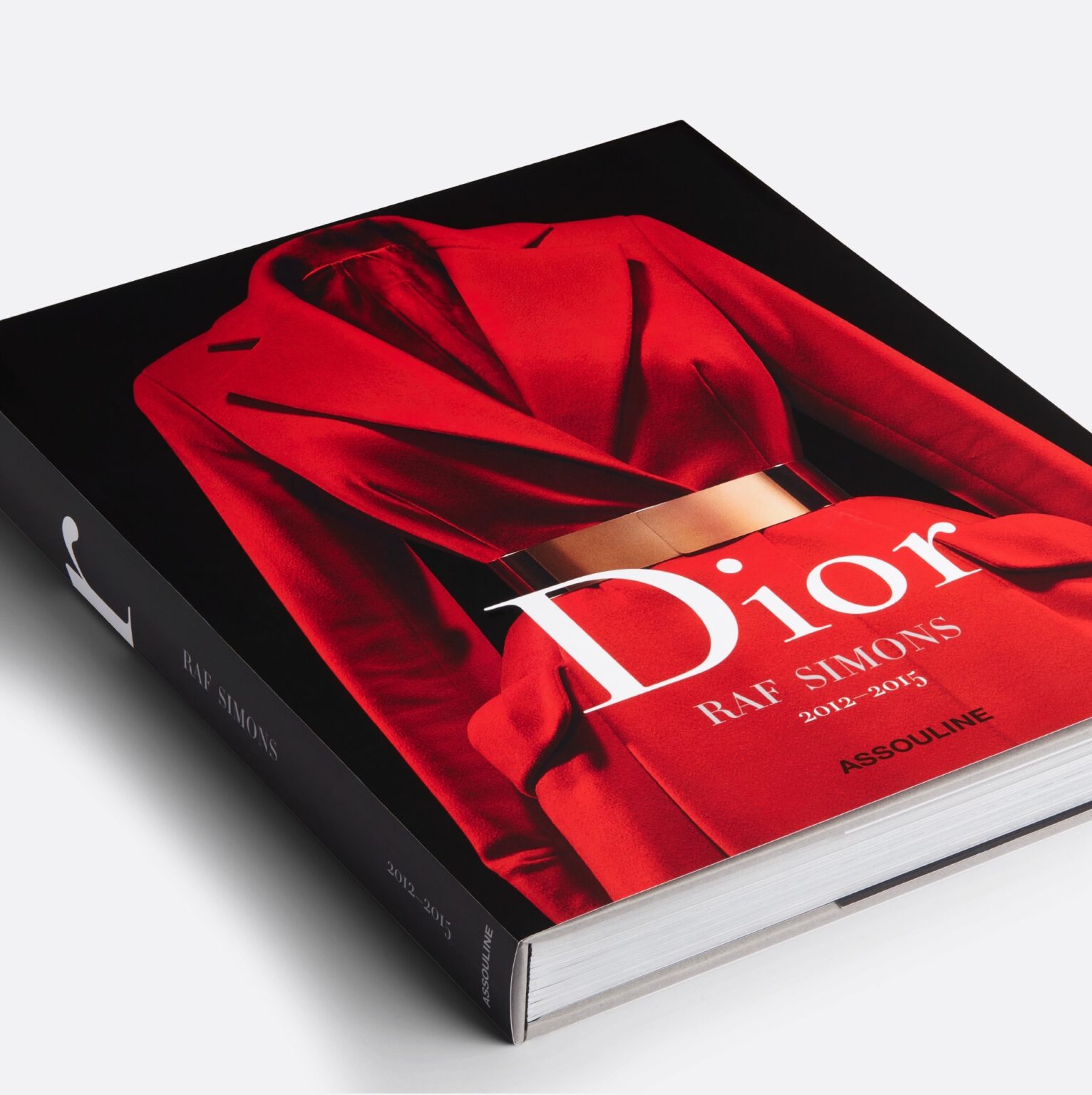 Dior Unveils New Book "Dior By Raf Simons" - V Magazine