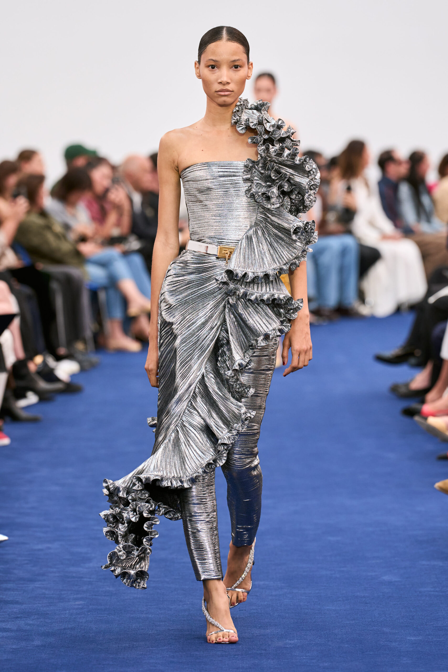 Alexandre Vauthier Crafts Sharp Silhouettes In Haute Couture Fall ...