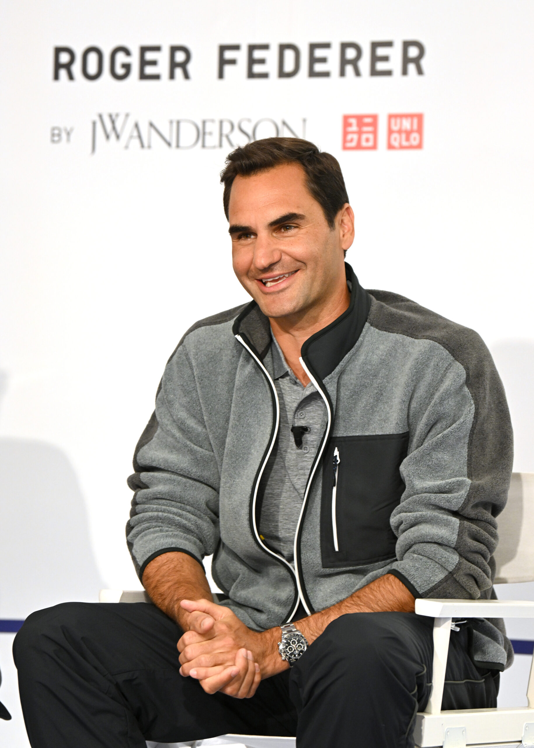 Roger Federer Takes On NYC With Uniqlo For New Collection & Event ...