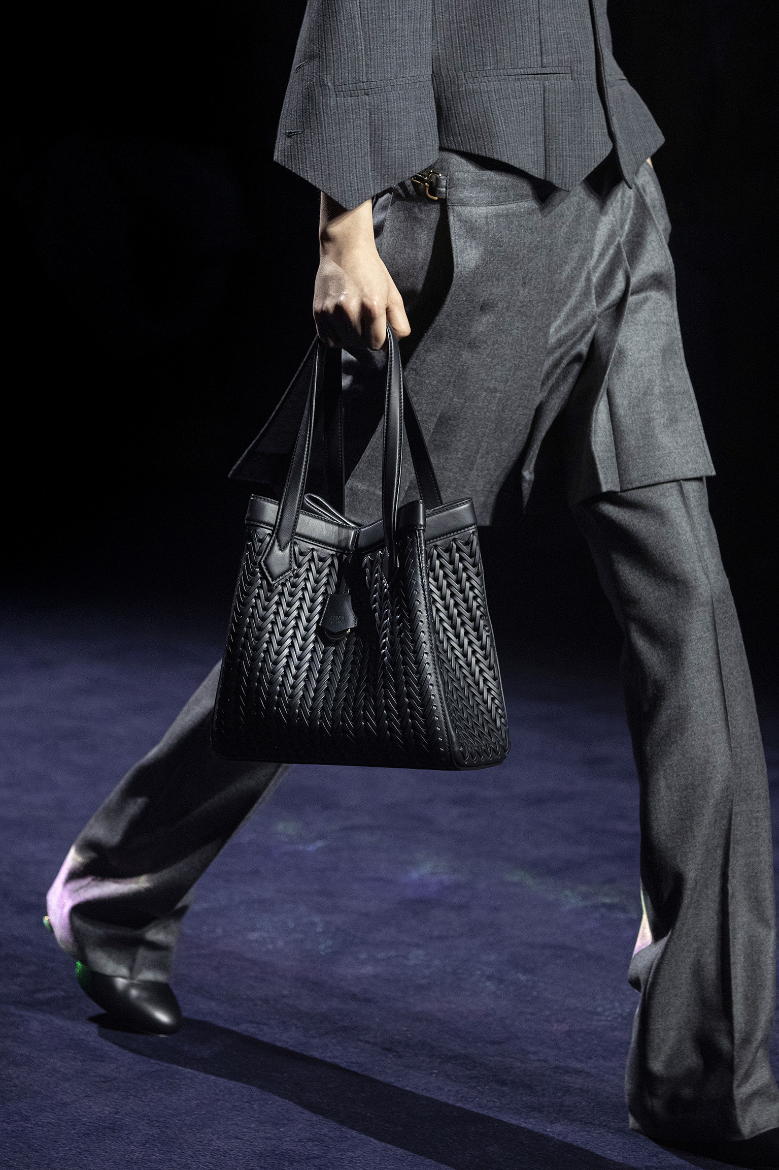 Fendi Introduces New “Origami” Bag - V Magazine