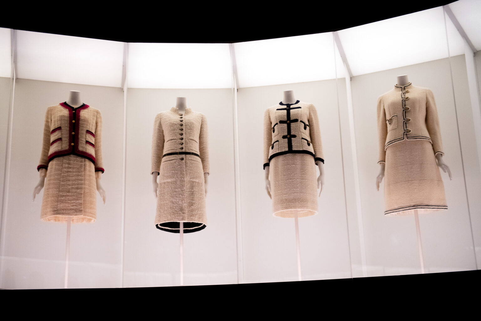Chanel Debuts “Gabrielle Chanel. Fashion Manifesto” Exhibition at the ...