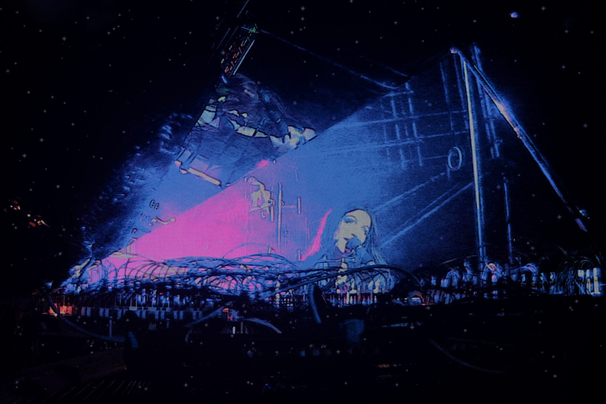 Arca’s ‘Mutant;Destrudo’ Was a Visual Manifesto of Music-Meets-Tech - V ...