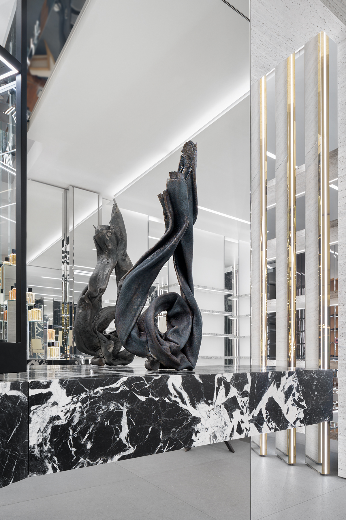 What V Want: CELINE Debuts the Teen Triomphe Bag - V Magazine