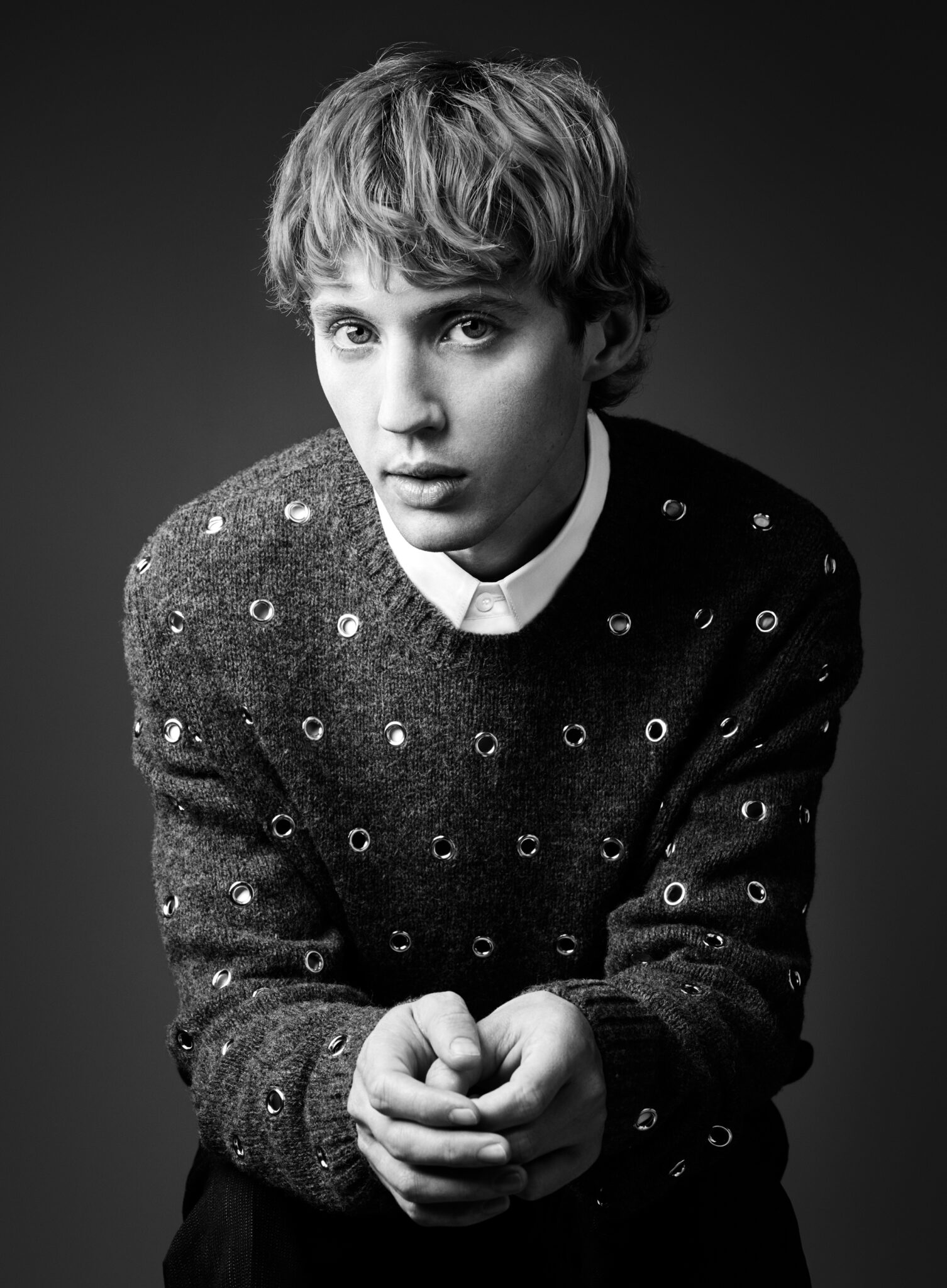 Prada Presents Its Donna & Uomo SS24 Campaign With Troye Sivan, Harris ...