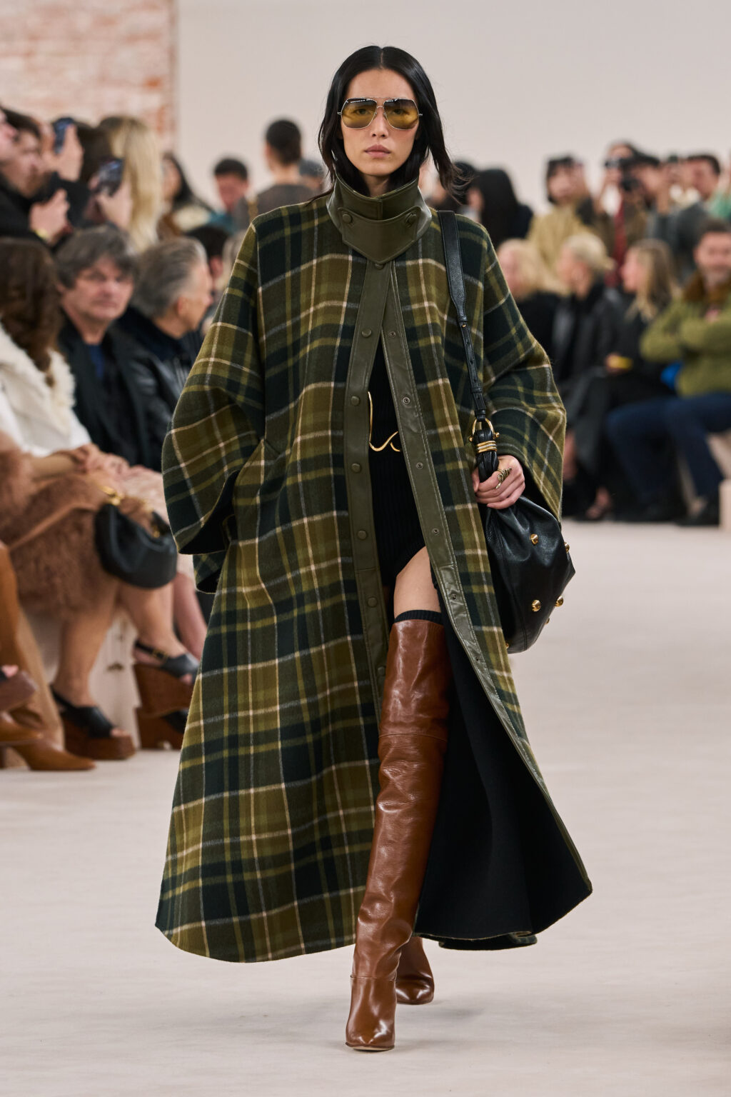 Chemena Kamali’s Debut Collection for Chloé Was One for the Girls - V ...