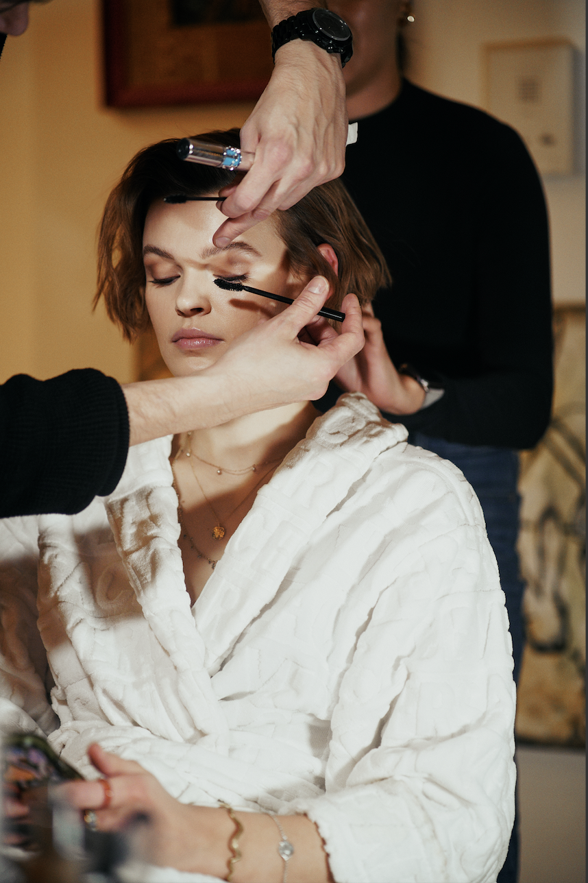 Getting Ready: Cara Taylor Goes Glam for Frame’s NYFW Dinner - V Magazine