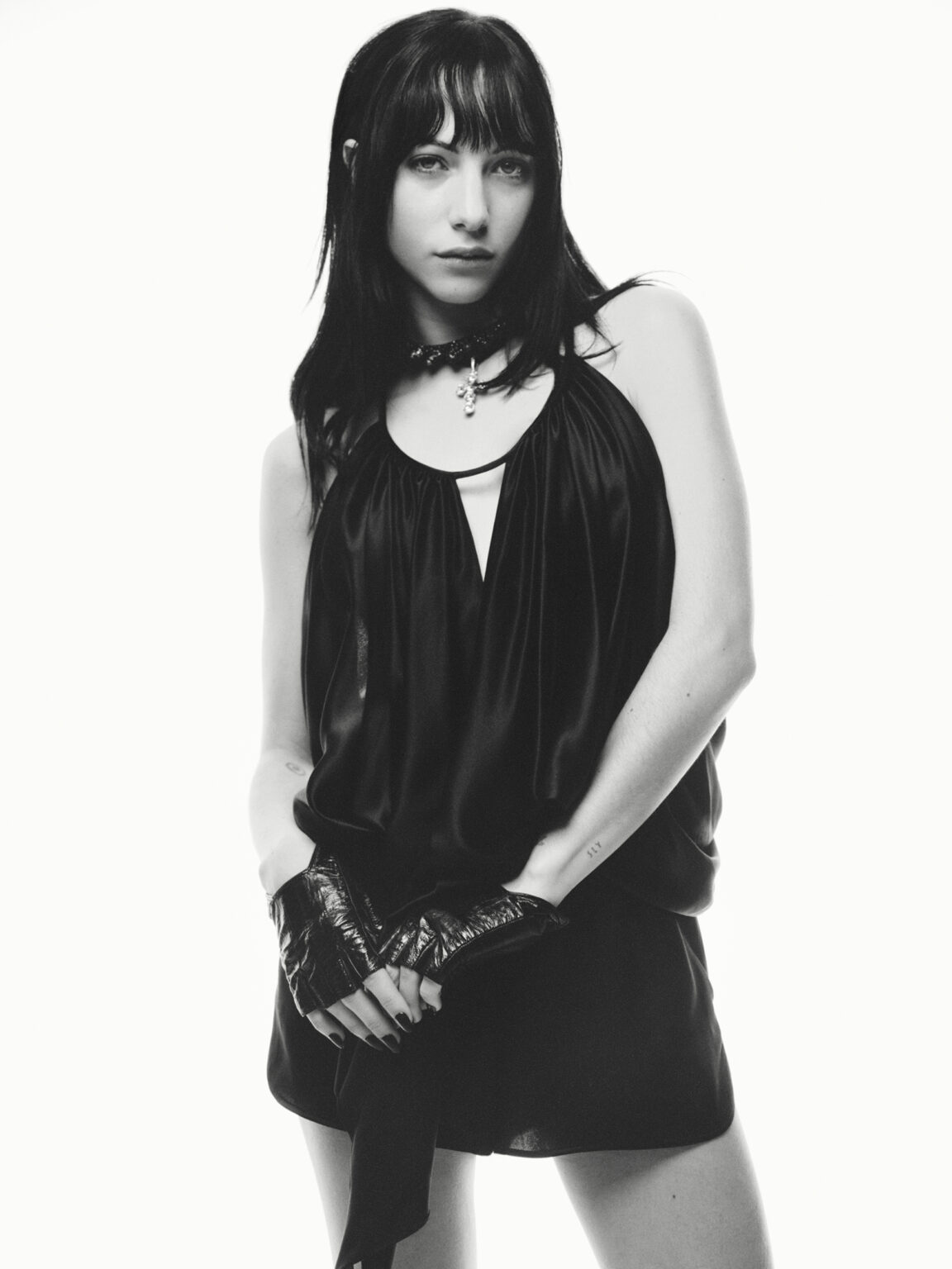 V Girls: Devon Ross - V Magazine