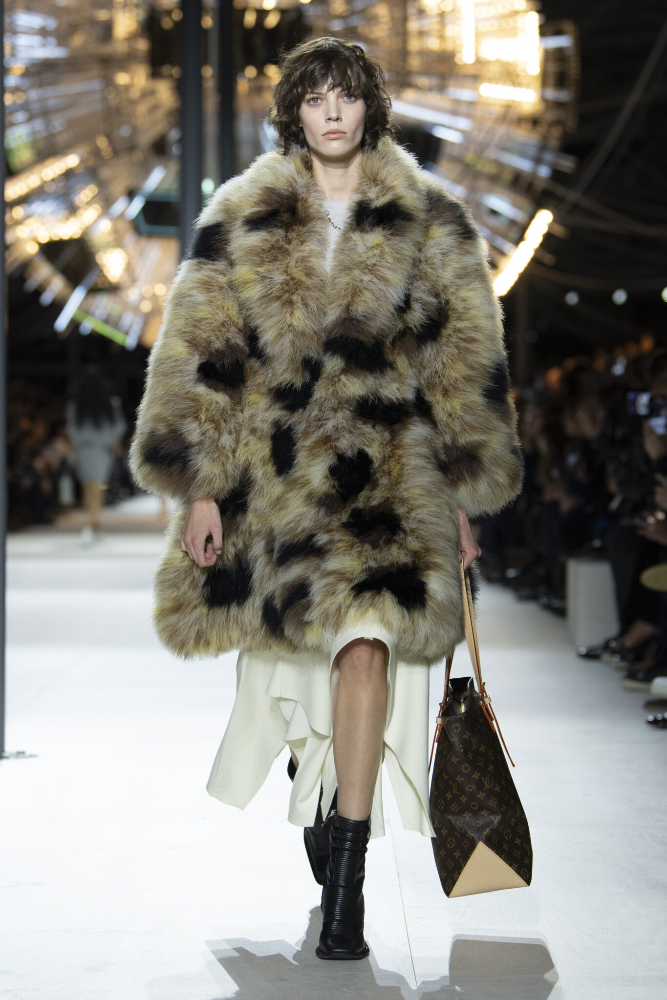 Nicolas Ghesquière Commemorates Ten Years at Louis Vuitton With FW24 ...