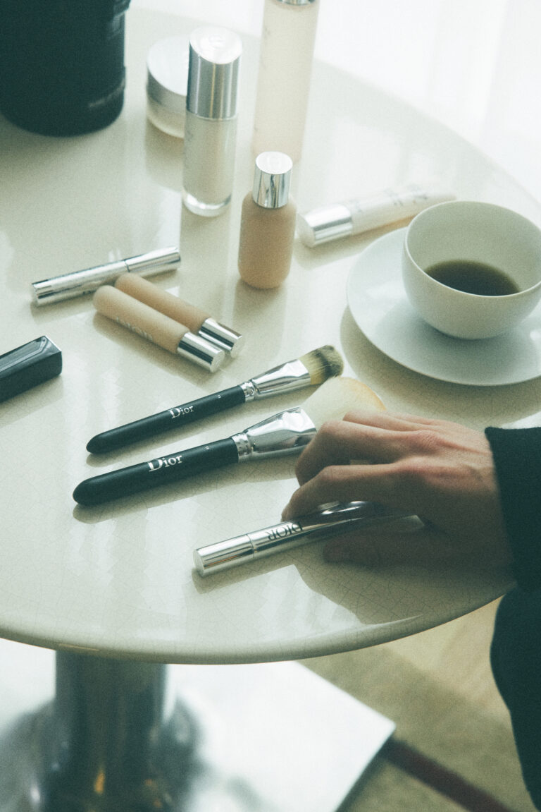 Getting Ready: Thomas Doherty Suits It up for Dior Men’s SS25 Show - V ...