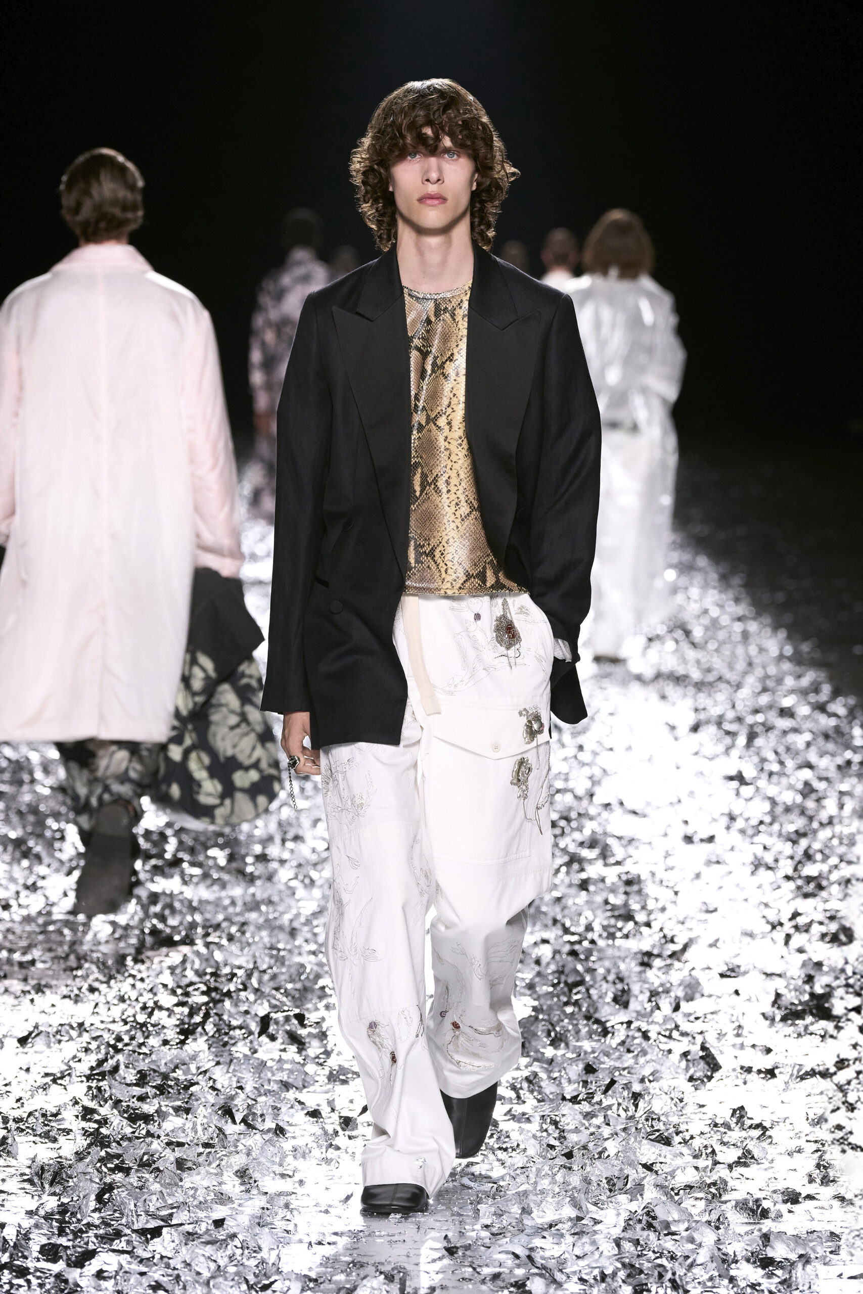 Dries Van Noten’s Final Story for His Eponymous Brand - V Magazine