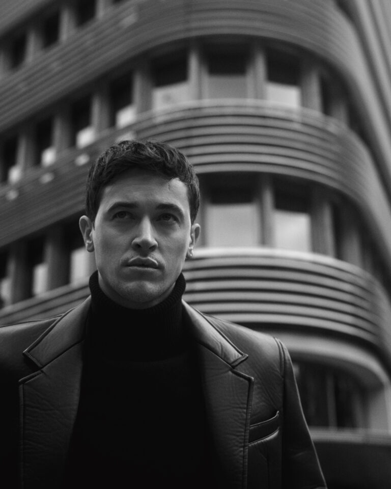 VMAN 53: Taking the Stage With Tom Blyth - V Magazine