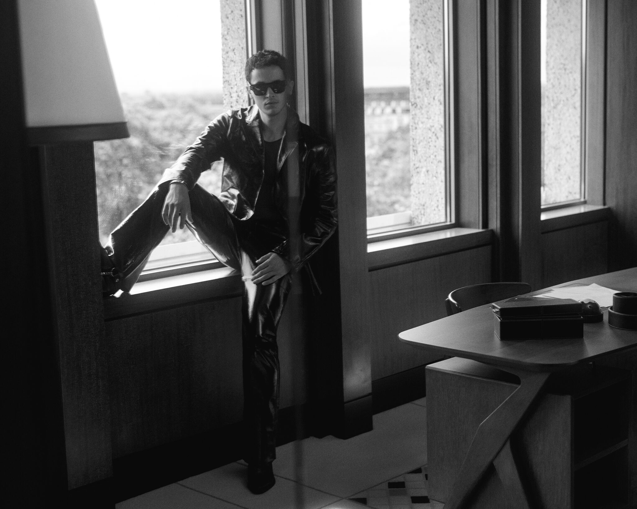 VMAN 53: Taking the Stage With Tom Blyth - V Magazine