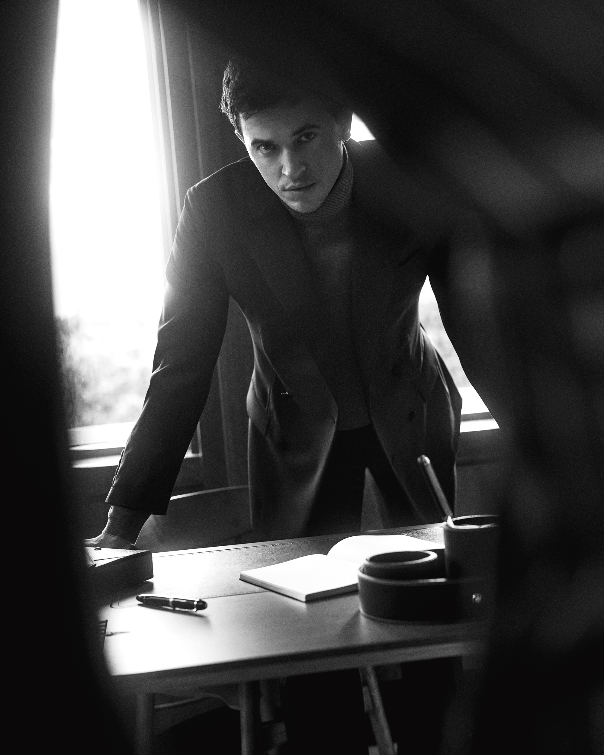 VMAN 53: Taking the Stage With Tom Blyth - V Magazine