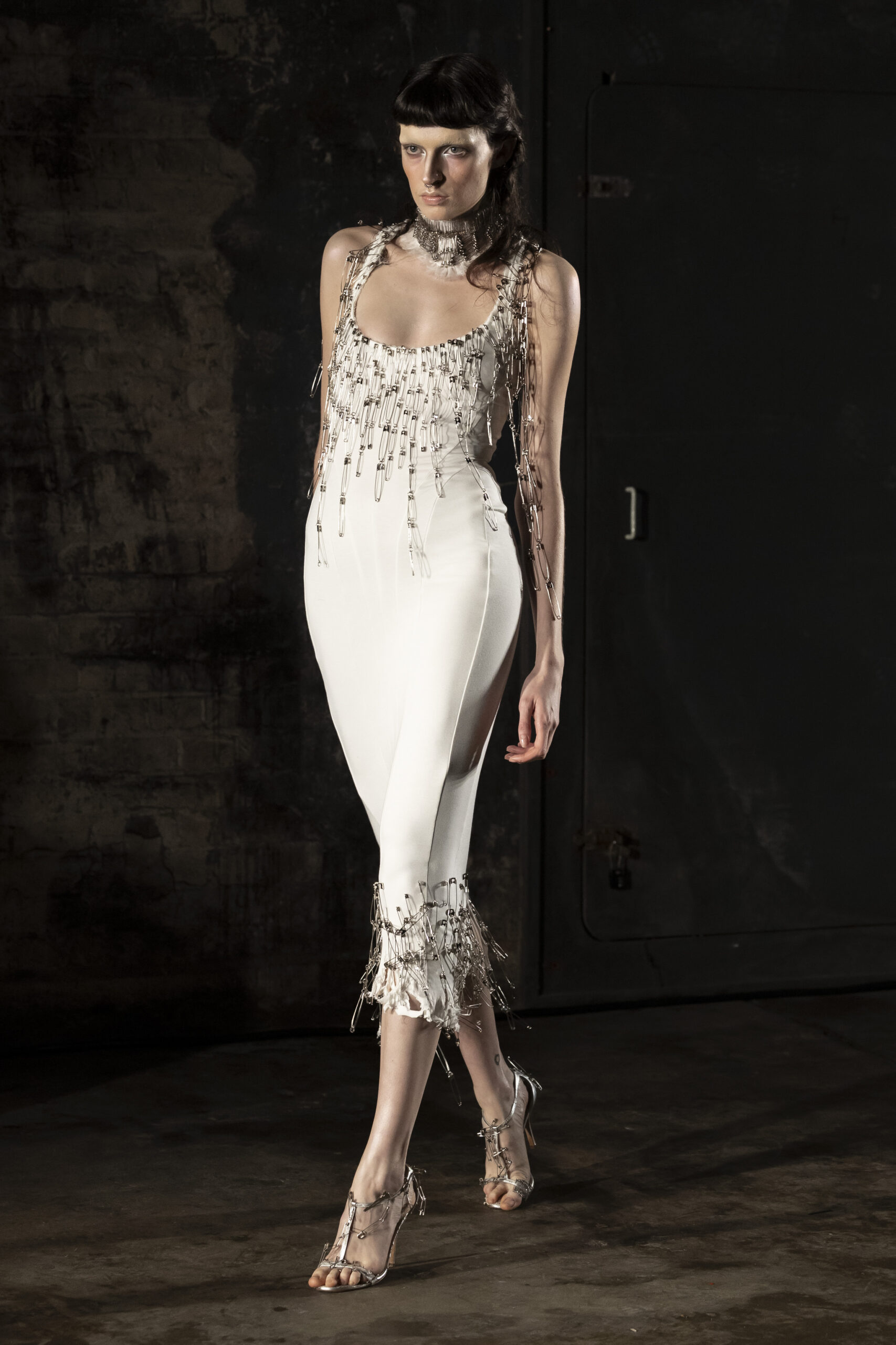 A Tapestry of Flesh and Flames: Dilara Findikoglu's AW25 Gothic ...