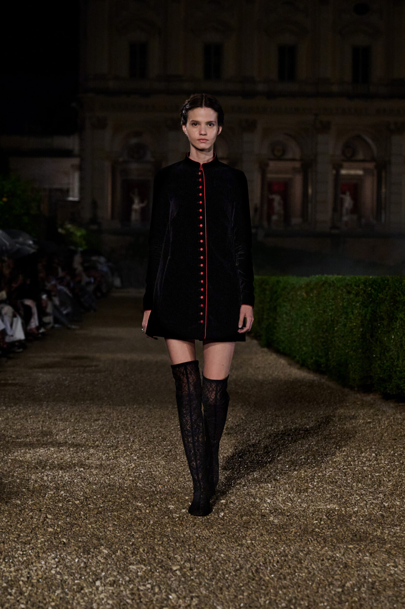 Cruise 2026 Wanders Into Dior’s Roman Labyrinth - V Magazine