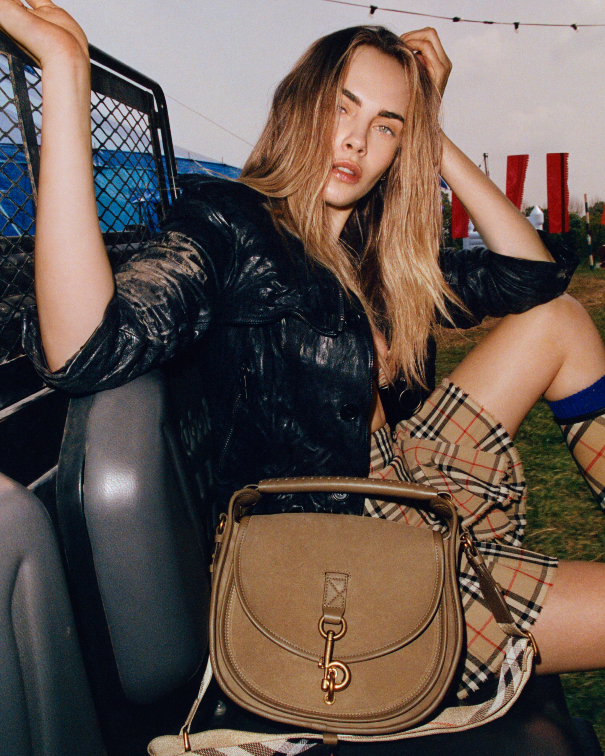 Burberry’s Latest Campaign Captures the Spirit of British Festivals - V ...