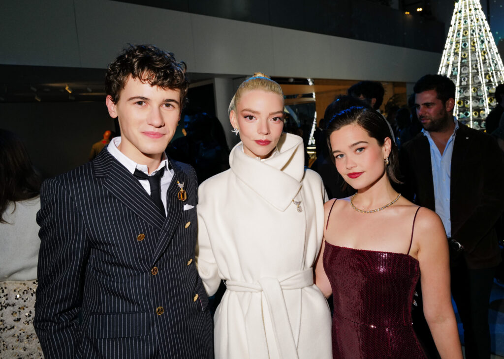 Tiffany & Co. Kicks Off The Holidays With A Soiree At The Landmark With ...