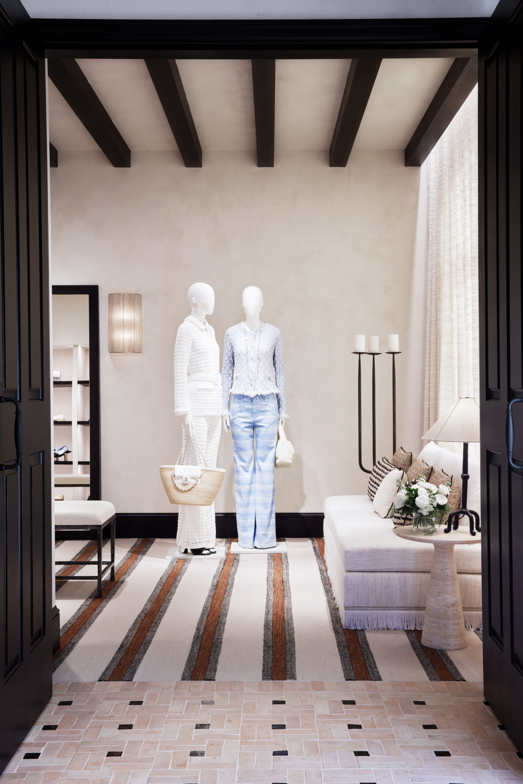 Chanel Unveils a New Boutique in Montecito, California - V Magazine