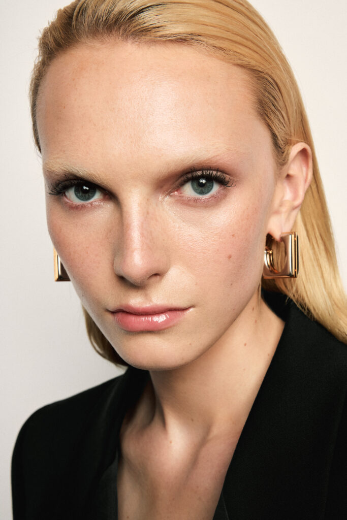 YSL Beauty Introduces The Lash Latex Lengthening & Sculpting Mascara ...